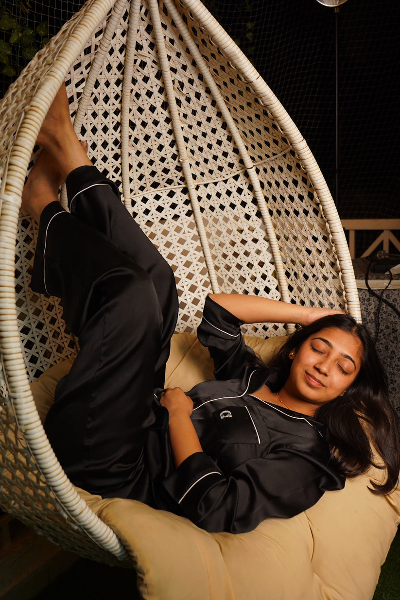 Vampire Black Long Pajama Set – Dreamcatchers